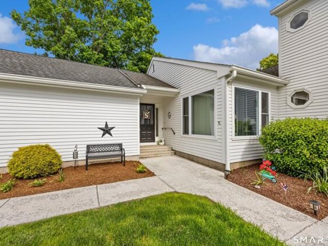Thomaston Rd Unit,watertown, Condo For Sale