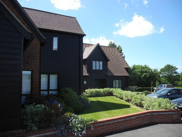 Thomas Court, Thaxted CM6, 1 bed flat to rent, £1,250 pcm | PrimeLocation