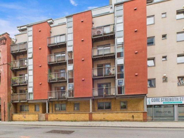 Thomas Court, Three Queens Lane, Bristol BS1, 1 bed flat to rent, £1,200 pcm | PrimeLocation