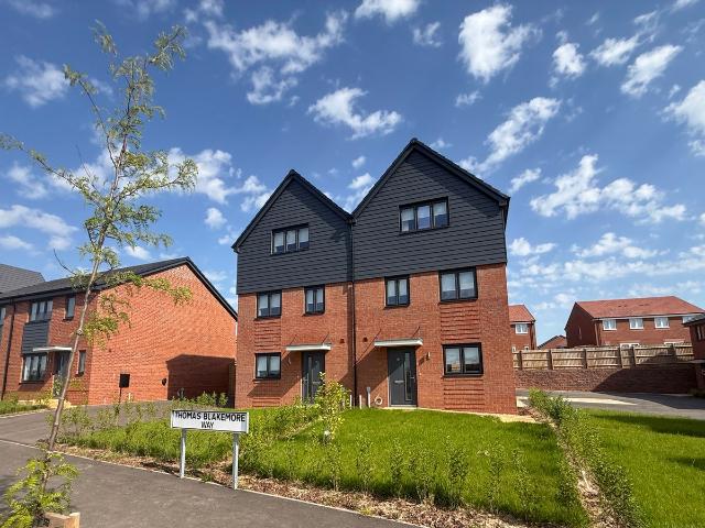 Thomas Blakemore Way, Priorslee, Telford TF2, 3 bed detached house to rent, £1,400 pcm | PrimeLocation