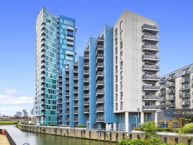 Thomas Frye Court, London, E15 2 bed flat to rent £2,250 pcm £519 pw