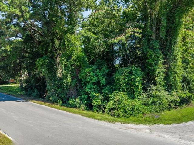 Thomas Humphrey Rd, Jacksonville, NC 28546