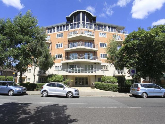 Thomas More Building, Ickenham Road, Ruislip HA4, 2 bed flat to rent, £1,550 pcm | PrimeLocation