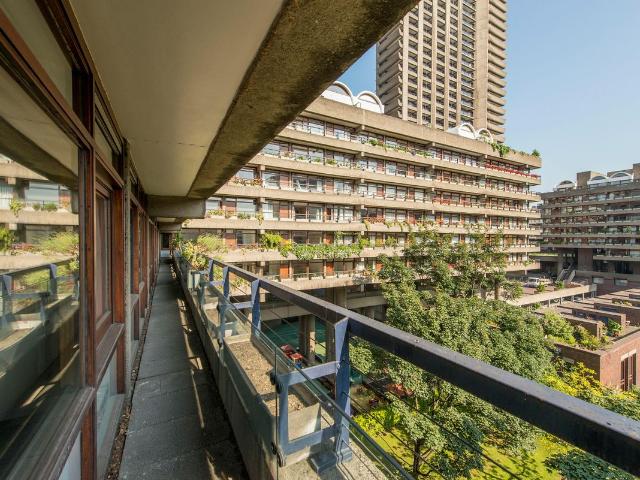 Thomas More House, London EC2Y, 2 bed flat to rent, £3,200 pcm | PrimeLocation