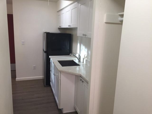 Thomas St Studio Apartment for Rent at 1808 E Thomas St, Seattle, WA 98112 Stevens