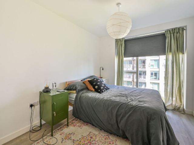 Thomas Road, Limehouse, London E14, 1 bed flat to rent, £2,000 pcm | PrimeLocation