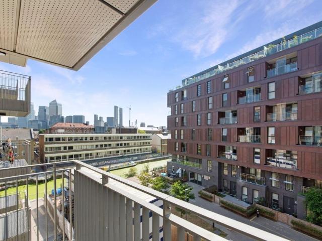 Thomas Road, London E14, 1 bed flat to rent, £2,058 pcm | PrimeLocation