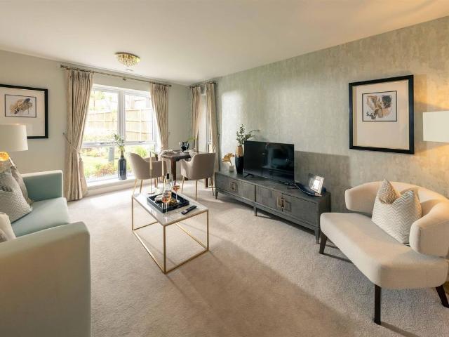 Thomas Wolsey Place, Lower Brook Street, Ipswich IP4, 2 bed flat to rent, £2,170 pcm | PrimeLocation