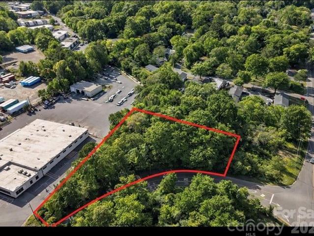 Thomasboro Dr, Charlotte, NC 28208