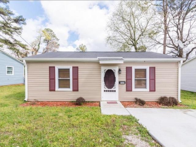 Thomasboro Hoskins Home