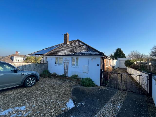 Thomson Drive, Crewkerne TA18, 3 bed bungalow to rent, £1,500 pcm | PrimeLocation