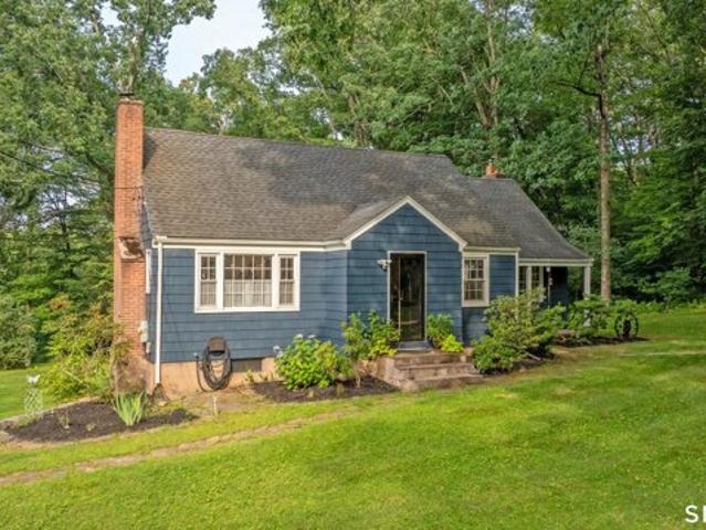 Thompson Hill Rd, Portland, Home For Sale