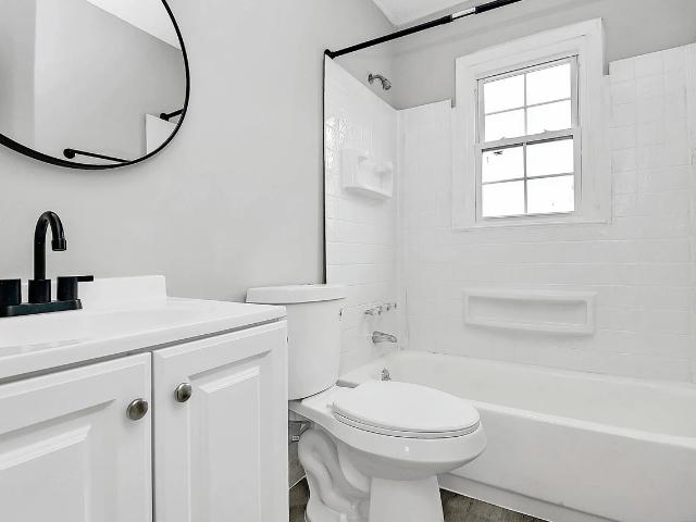Thompson Place Townhomes 4 Bedroom Apartment for Rent at 322 Clarence St, Charlotte, NC 28216 Thomasboro Hoskins