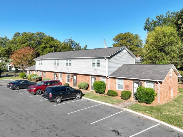 Thompson Place Apartments 2 Bedroom Apartment for Rent at 314 Clarence St, Charlotte, NC 28216 Thomasboro Hoskins