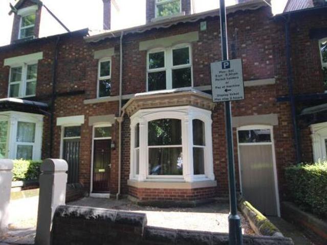 Thompson Road, Sheffield, 7 Bedroom Terraced