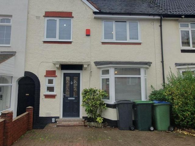 Thompson Road, Smethwick 3 bed terraced house to rent £1,290 pcm £298 pw