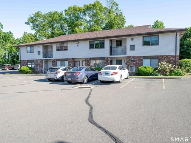 Thompson St Apt C, East Haven, Condo For Sale