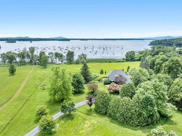 Thompsons Point Rd, Charlotte, Home For Sale