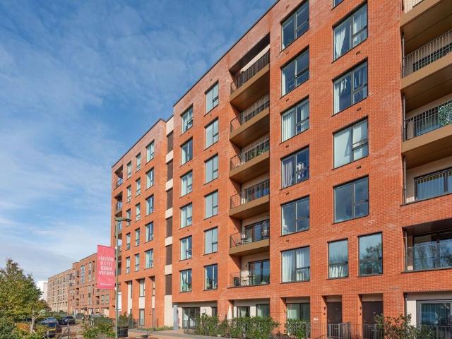 Thonrey Close, Colindale, London, NW9 1 bed flat to rent £1,800 pcm £415 pw