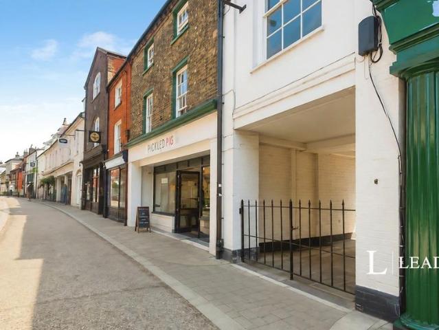 Thoroughfare, Woodbridge, IP12 2 bed flat to rent £1,050 pcm £242 pw