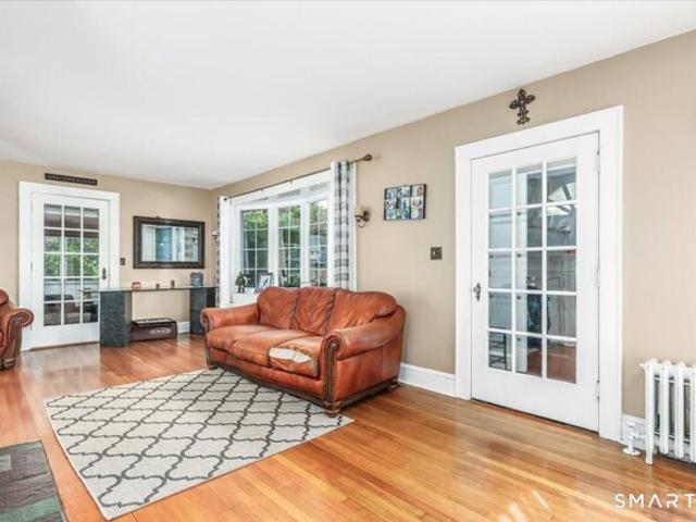 Thorme St, Bridgeport, Home For Sale