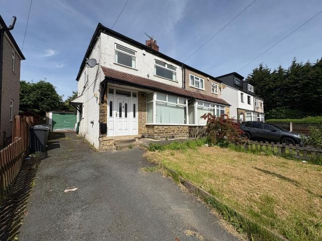 Thorn Drive, Bradford BD9, 3 bed property to rent, £1,050 pcm | PrimeLocation