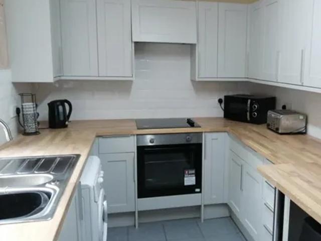 Thorn Grove, Manchester, M14 6YJ, United Kingdom | 5 bed duplex for rent #136167512 | Rentberry