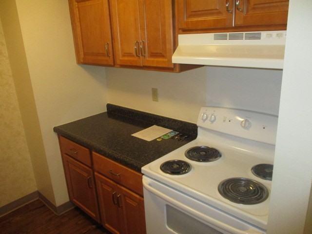 Thorn Run Apartments 1 Bedroom Apartment for Rent at 1300 Lee Dr, Carnot Moon, PA 15108 Coraopolis