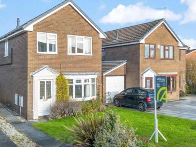 Thornbush Close, Lowton, 3 Bedroom Detached