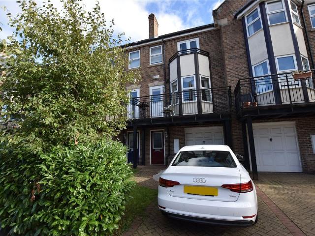 Thornbury Avenue, Far Headingley, Leeds, West Yorkshire LS16, 4 bed town house to rent, £1,650 pcm | PrimeLocation