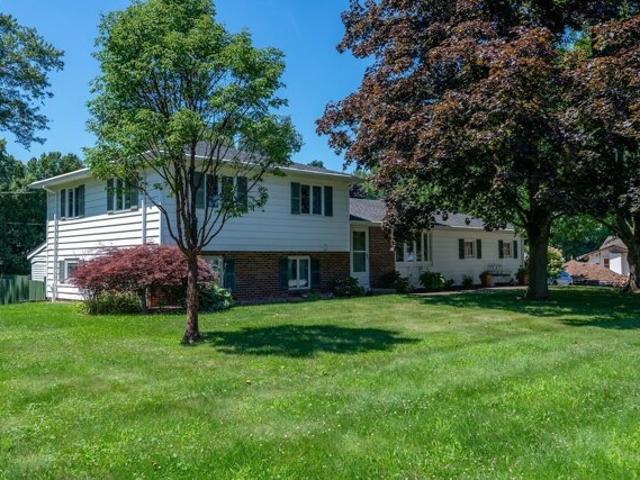 Thorncliff Rd, Spencerport, Home For Sale
