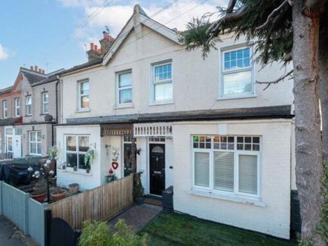 Thorncroft Road, Sutton, 3 Bedroom Semi detached