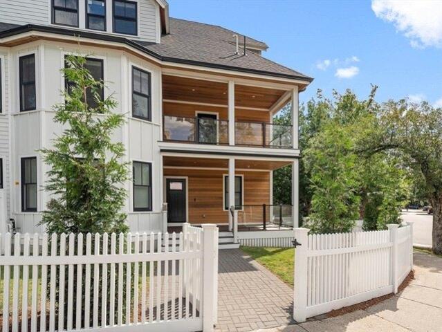Thorndike St Unit,brookline, Condo For Sale