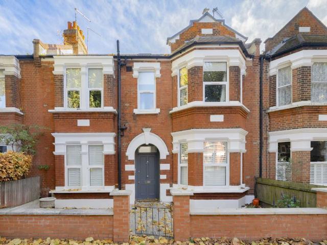 Thorney Hedge Road, Chiswick W4, 1 bed flat to rent, £1,800 pcm | PrimeLocation