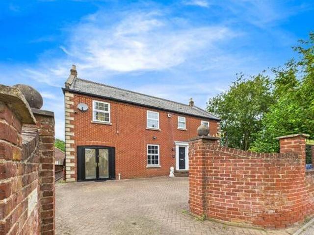Thorne, Church Street, Doncaster, 4 Bedroom Detached
