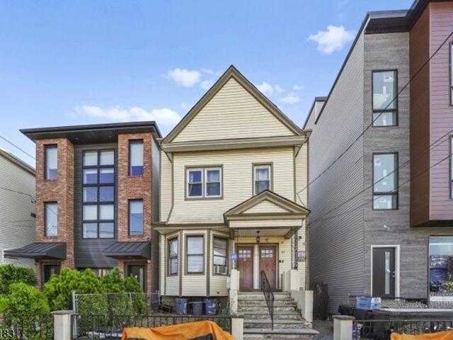 Thorne St, Jersey City, Home For Sale