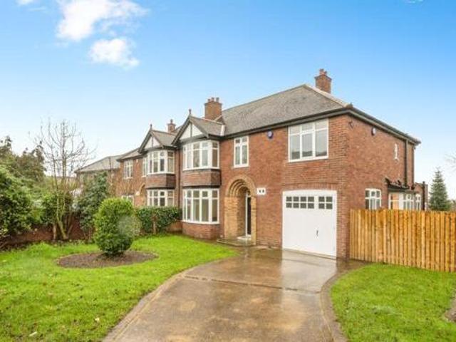 Thorne Road, Wheatley, 4 Bedroom Semi detached