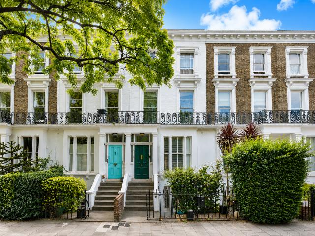 Thorne Road, London SW8, 1 bed flat to rent, £2,000 pcm | PrimeLocation