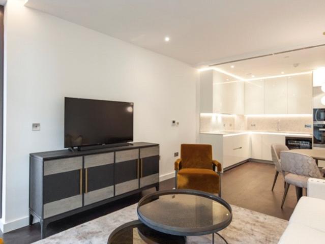 thornes house, nine elms – oig real estate