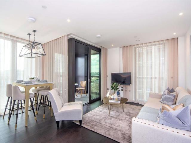 Thornes House, Nine Elms SW11 2 bed apartment to rent £4,333 pcm £1,000 pw