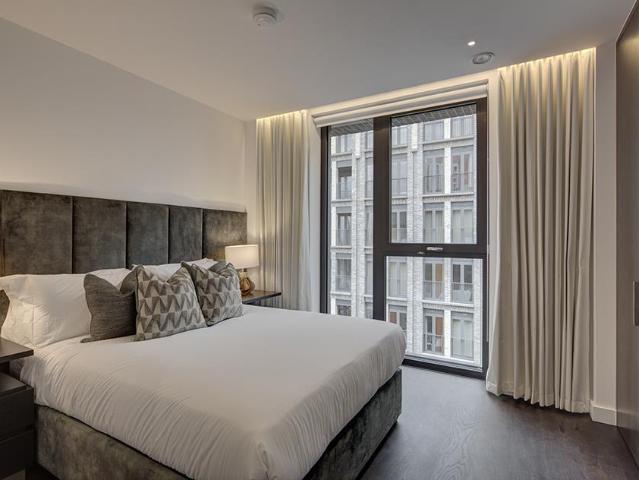Thornes House, Nine Elms SW11 2 bed apartment to rent £5,742 pcm £1,325 pw