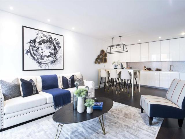 Thornes House, Nine Elms SW11 3 bed apartment to rent £7,735 pcm £1,785 pw