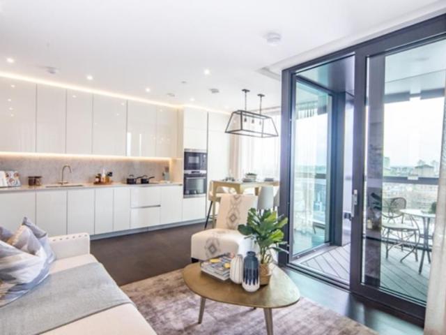 Thornes House, Clowes Walk, Nine Elms, London SW11, 2 bed flat to rent, £4,658 pcm | PrimeLocation