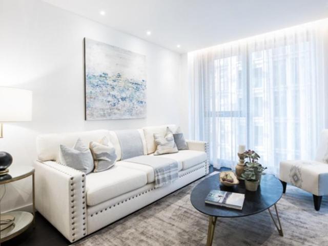 Thornes House, London SW11, 2 bed flat to rent, £5,352 pcm | PrimeLocation