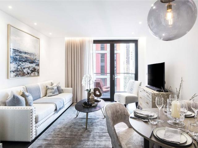 Thornes House, 4 Charles Clowes Walk, London SW11, 1 bed flat to rent, £3,207 pcm | PrimeLocation