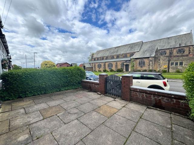 Thornham Lane, Royton