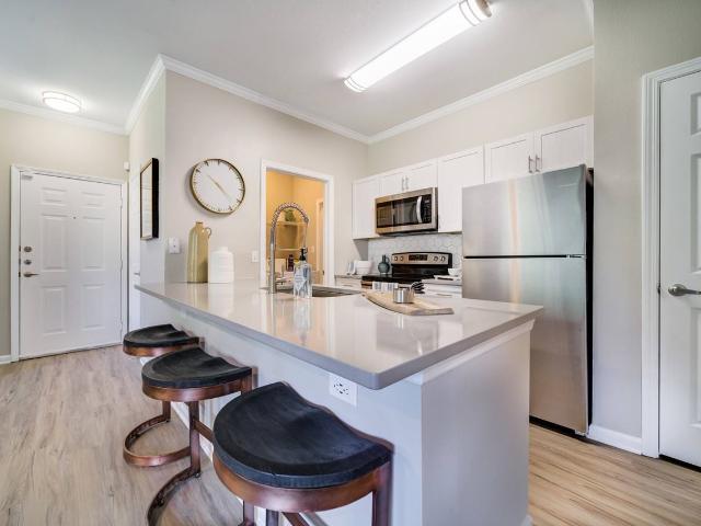 Thornhill Apartments 2 Bedroom Apartment for Rent at 7203 Plumleaf Rd, Raleigh, NC 27613