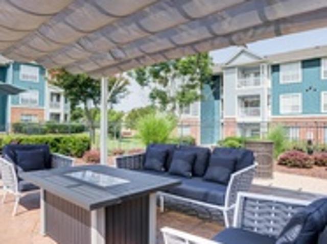 Thornhill Apartments