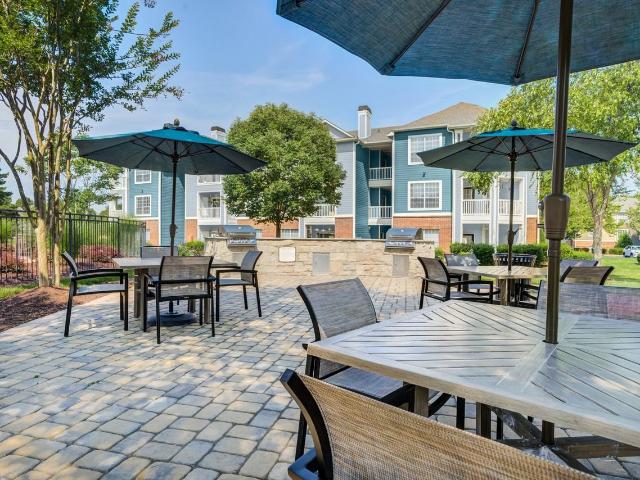 Thornhill Apartments 3 Bedroom Apartment for Rent at 7203 Plumleaf Rd, Raleigh, NC 27613