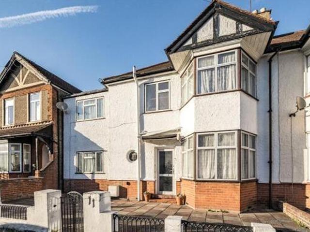 Thornhill Road, Surbiton, 4 Bedroom Semi detached